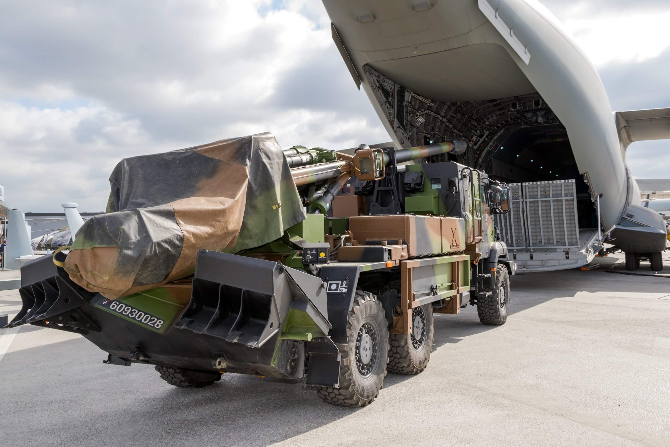 Heavy and Outsize Air Cargo Charter for Large Shipments